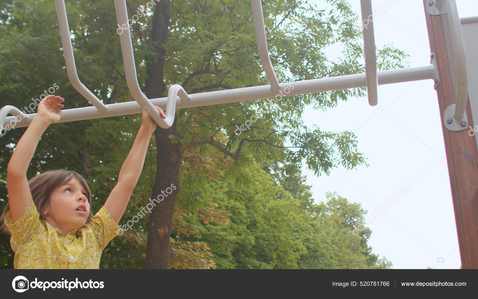 Active child in motion. The movements children, enhances the vestibular ...