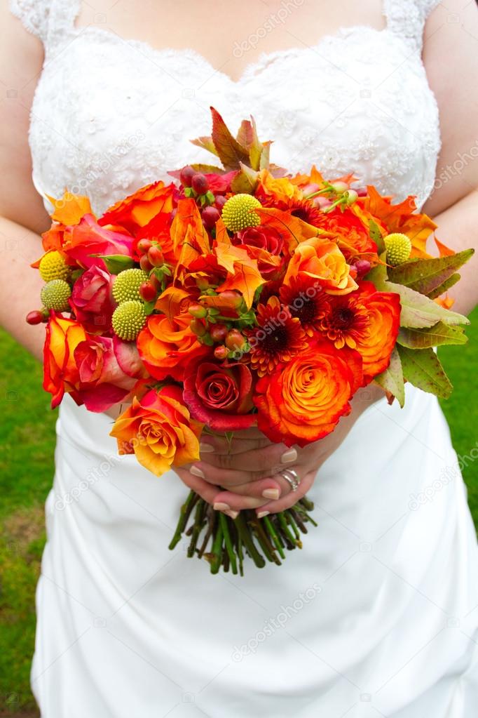 Bride Holding Bouquet — Stock Photo © joshuarainey #37081517