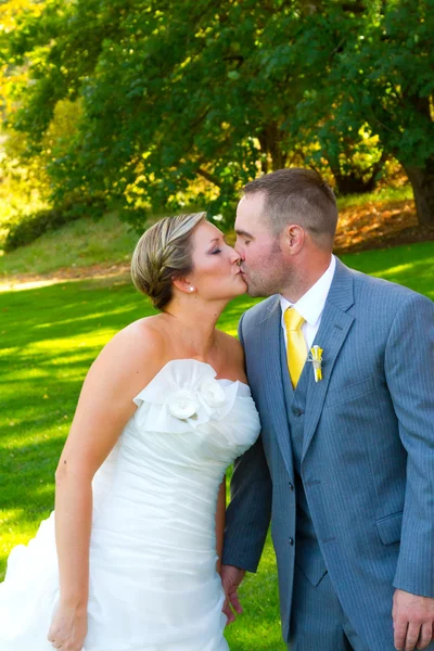 Stan autrey's new bride and groom 2203 wedding Stock Photos, Royalty ...