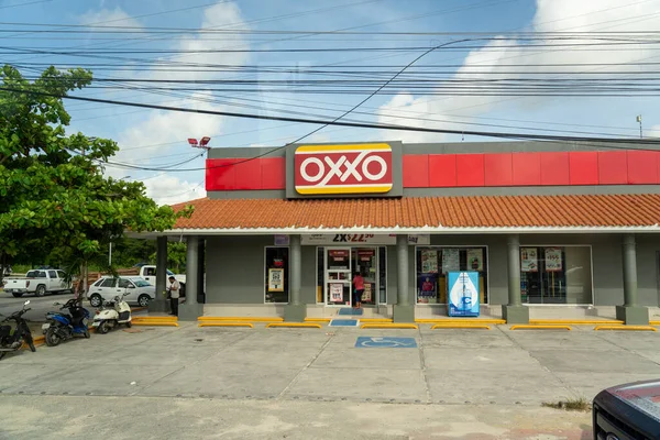 Imágenes de Oxxo, fotos de Oxxo sin royalties | Depositphotos