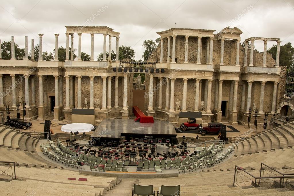 Teatro Romano. Mérida. España .: fotografía de stock © javigares ...
