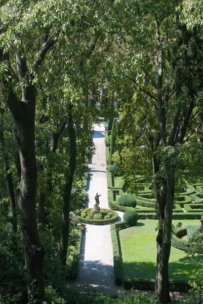 Ogrody zamkowe Stock Photos, Royalty Free Ogrody zamkowe Images ...