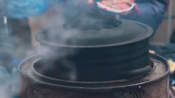 22,923 Pooren Videos, Royalty-free Stock Pooren Footage | Depositphotos