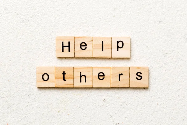 ซึ่งชอบช่วยเหลือผู้อื่น Stock Photos, Royalty Free ซึ่งชอบช่วยเหลือผู้ ...