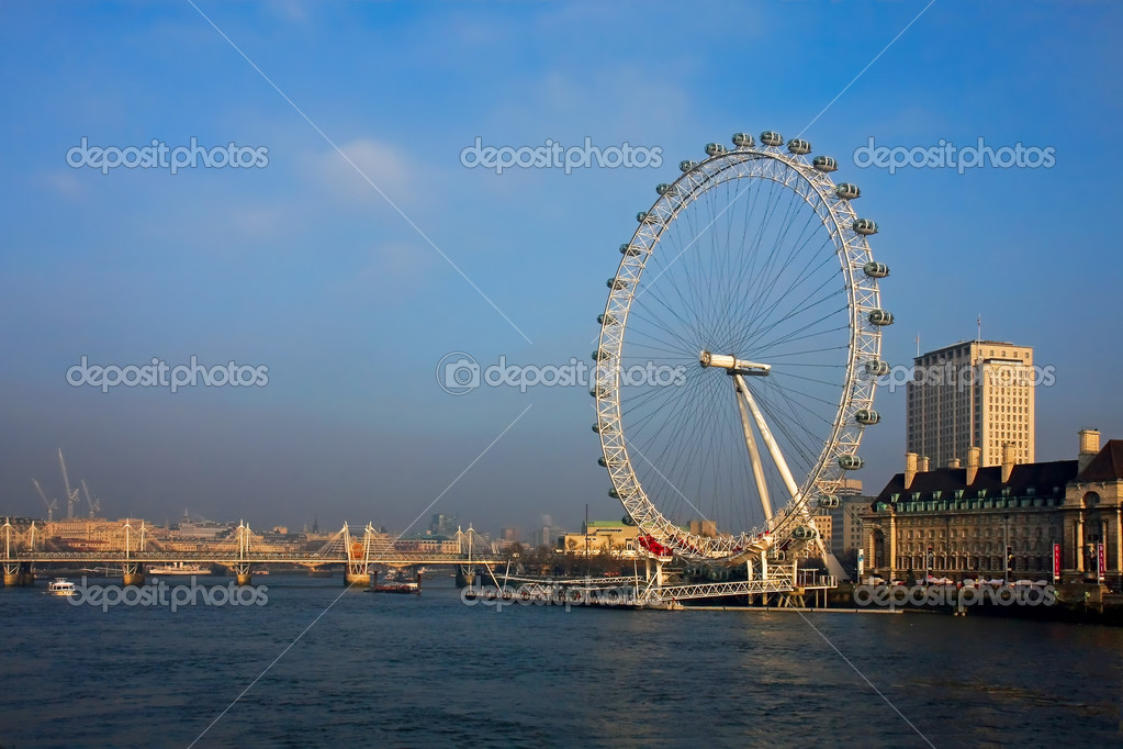 A view along the River Thames towards the London Eye – Stock Editorial ...
