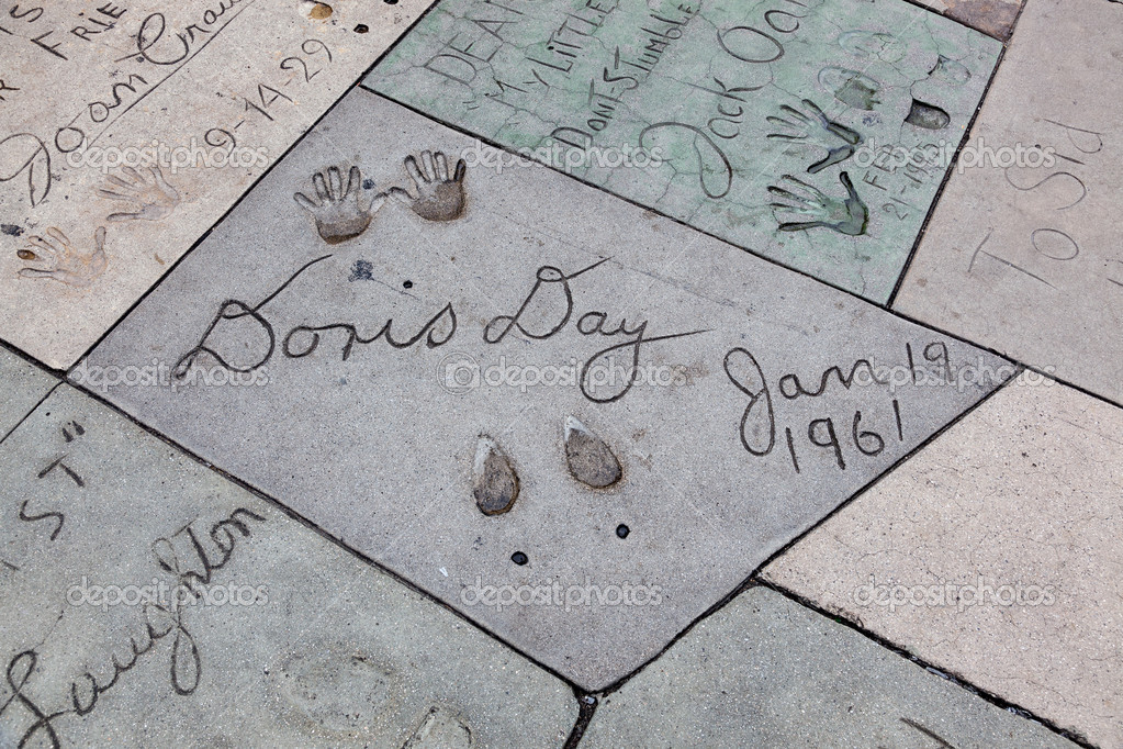 Doris Day signature and handprints Hollywood – Stock Editorial Photo ...