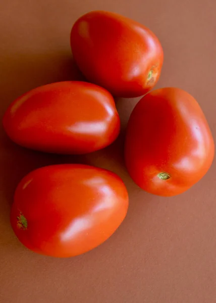 Tomate color fotos de stock, imágenes de Tomate color sin royalties ...