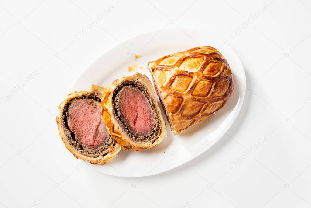 La carne Wellington - el lomo de vaca el plato de fiesta. Cocina ...