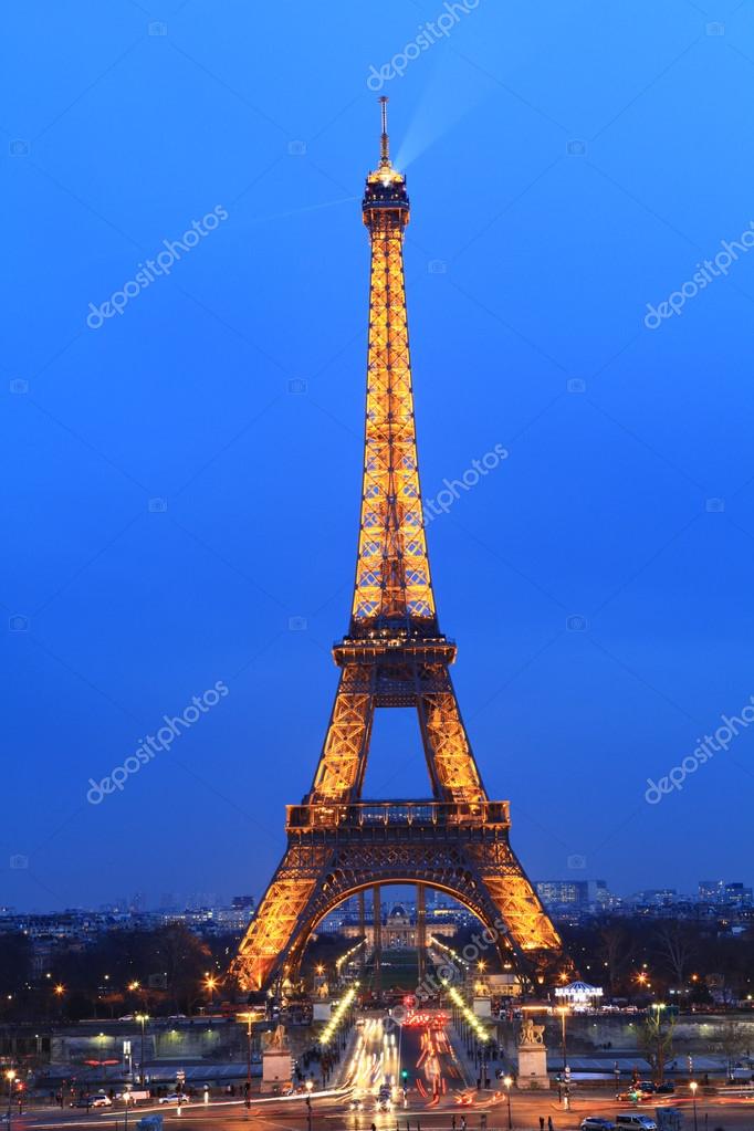 Eifel tower – Stock Editorial Photo © fotomem #39354545