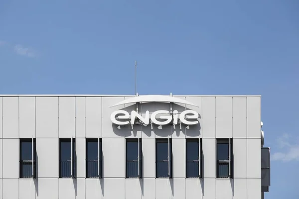 Lyon, Francia - 1 de julio de 2020: Edificio y oficinas Engie. Engie es una multinacional ...