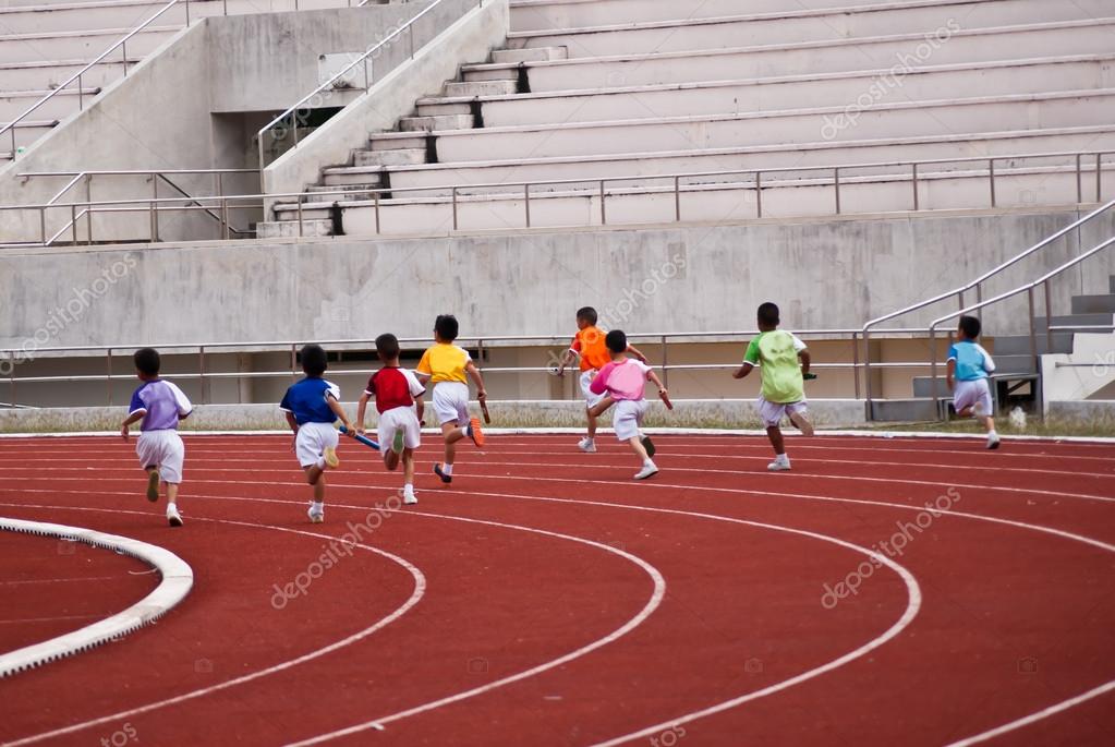 Kids race Stock Photo by ©Nong2645 38839313
