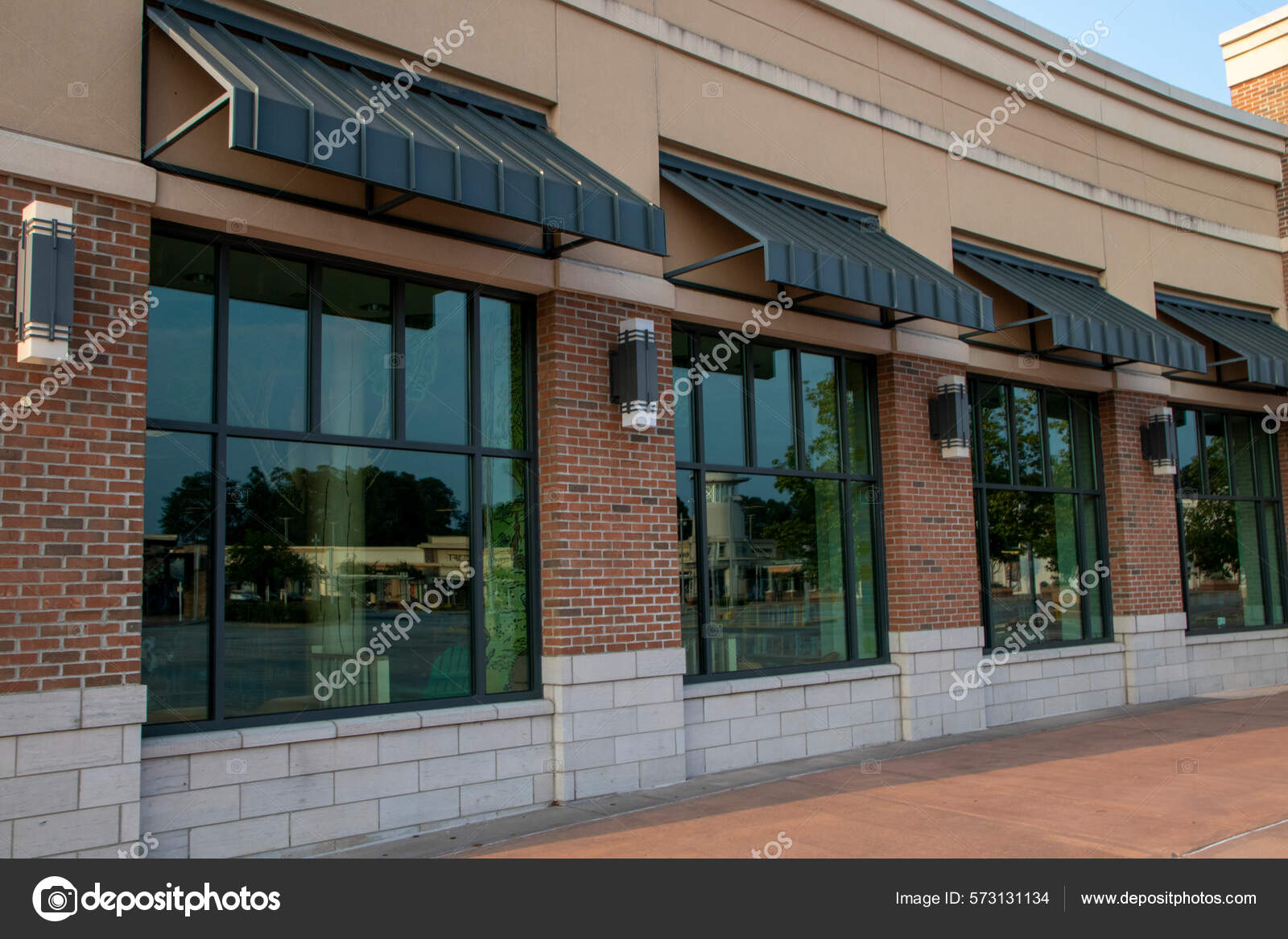 Modern Retail Exterior