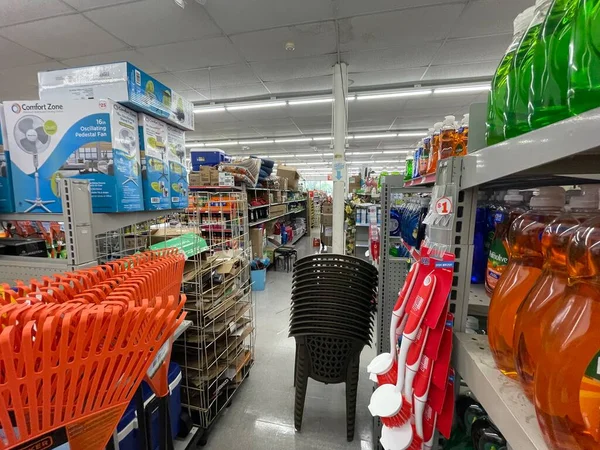 Messy store Stock Photos, Royalty Free Messy store Images | Depositphotos