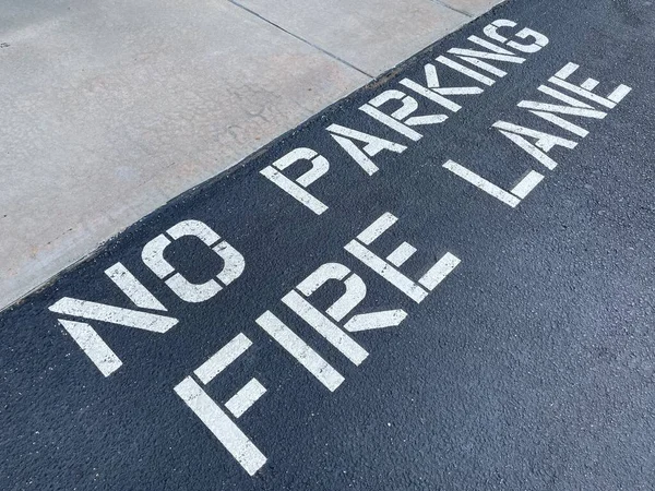 Fire lane Stock Photos, Royalty Free Fire lane Images | Depositphotos