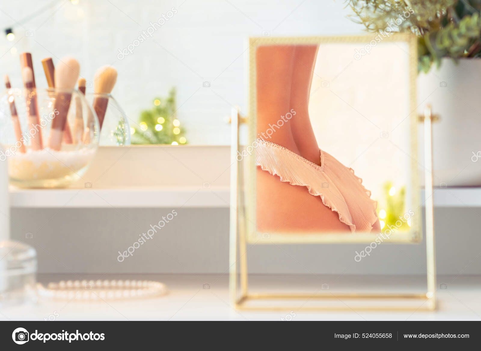 Reflection Table Mirror Woman Underwear Dressing Table Make Accessories ...