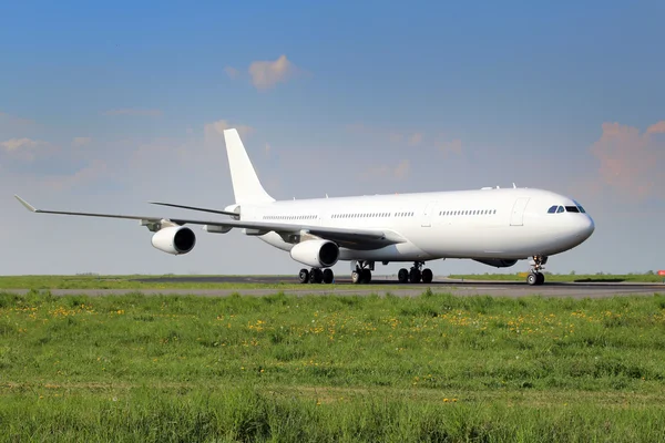 Aircraft in flight Stock Photo by ©Senohrabek 41518197