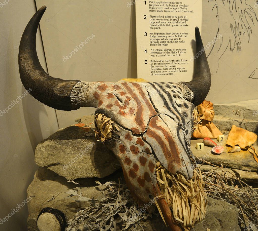 Head Smashed In Buffalo Jump Interpretive Centre - Patrimonio de la ...