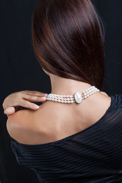 Pearl necklace model Images - Search Images on Everypixel