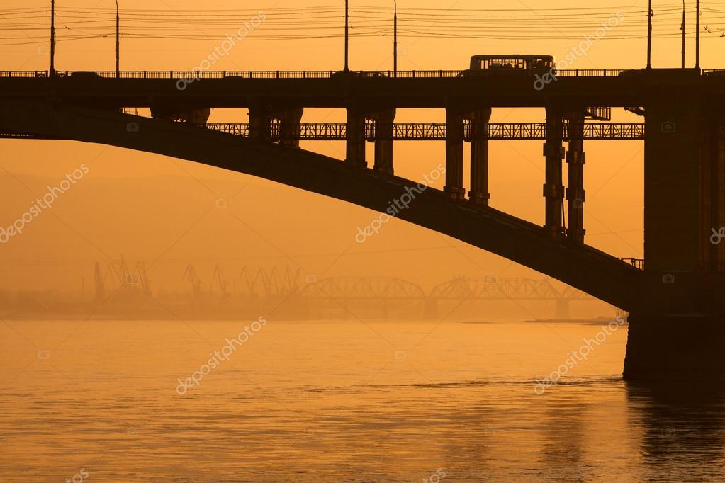 Bridge over a large river — Stock Photo © vova_1675 #40096013