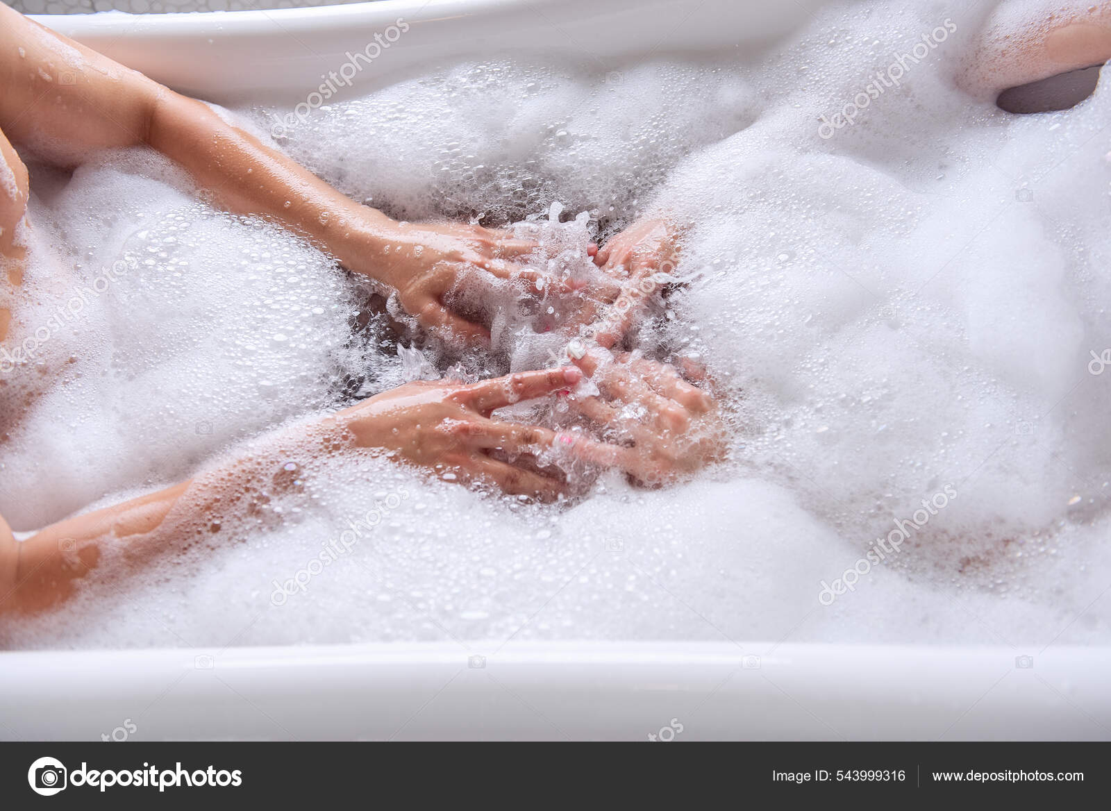 Close Top View Hands Couple Love Taking Bath Together White — Stock ...