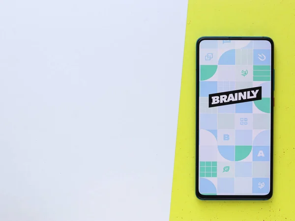 Brainly logo fotos de stock, imágenes de Brainly logo sin royalties ...