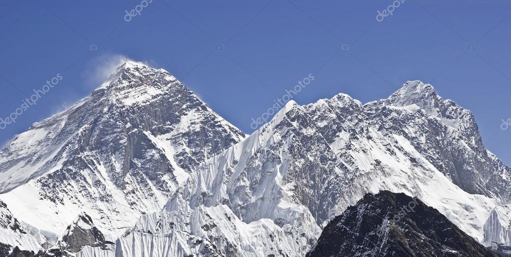 Everest Mountain Peak Stock Photo by ©MaciejBledowski 41924895