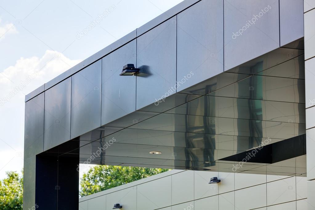 fachada de aluminio y paneles alubond 2022