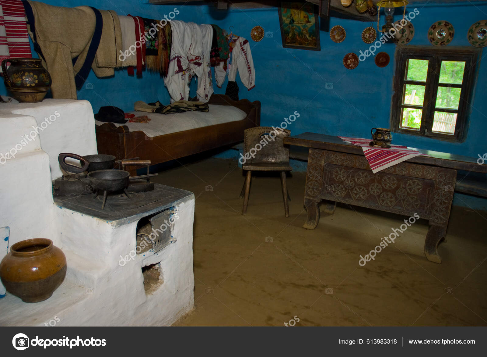 Typical Ukrainian Landscape Spring Summer White Clay Hut Straw Roof ...