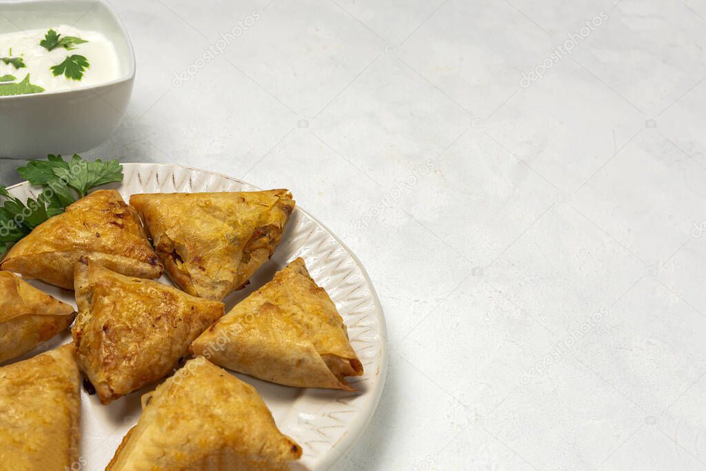 Briwats tradicionales marroquíes caseros. Comida típica marroquí ...