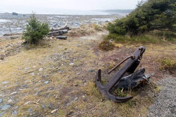 Pen nsula de Kola, Rusia, noviembre de 2021. Escena rusa; costa Tersky del Mar Blanco. Complejo ...