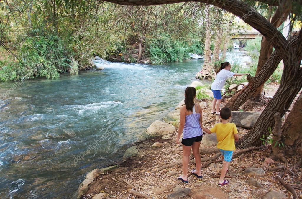 Río Jordán — Foto de stock © dnaveh #44042865