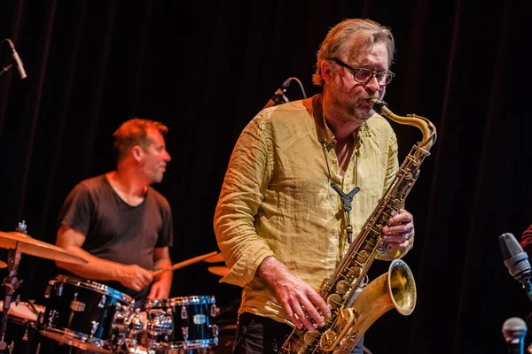 Jesse van ruler Stock Photos, Royalty Free Jesse van ruler Images ...