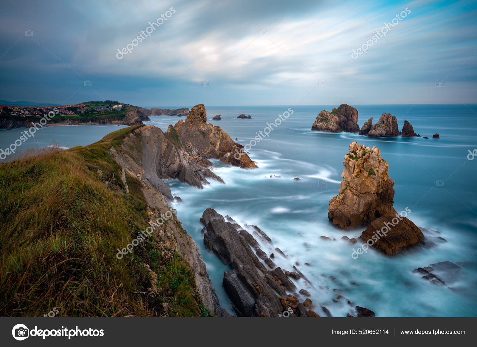 Incredible Cliffs Spanish Coast Santander — Stock Photo © MikeMareen ...