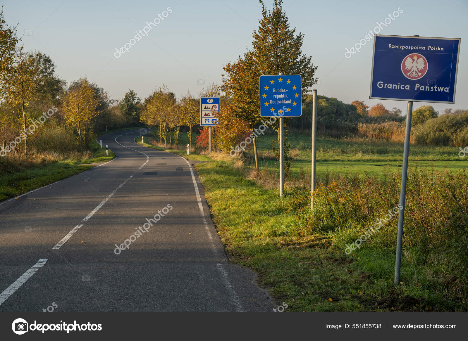 Road Border Crossing Poland Germany Stock Photo by ©MikeMareen 551855738