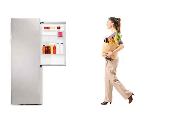 Walk in refrigerator Stock Photos, Royalty Free Walk in refrigerator ...