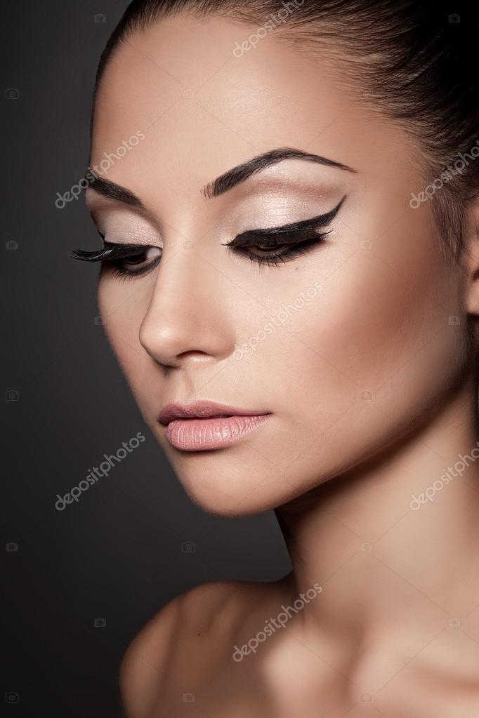 Woman with long eyelashes Stock Photo by ©Kasimovafotoss 46104611