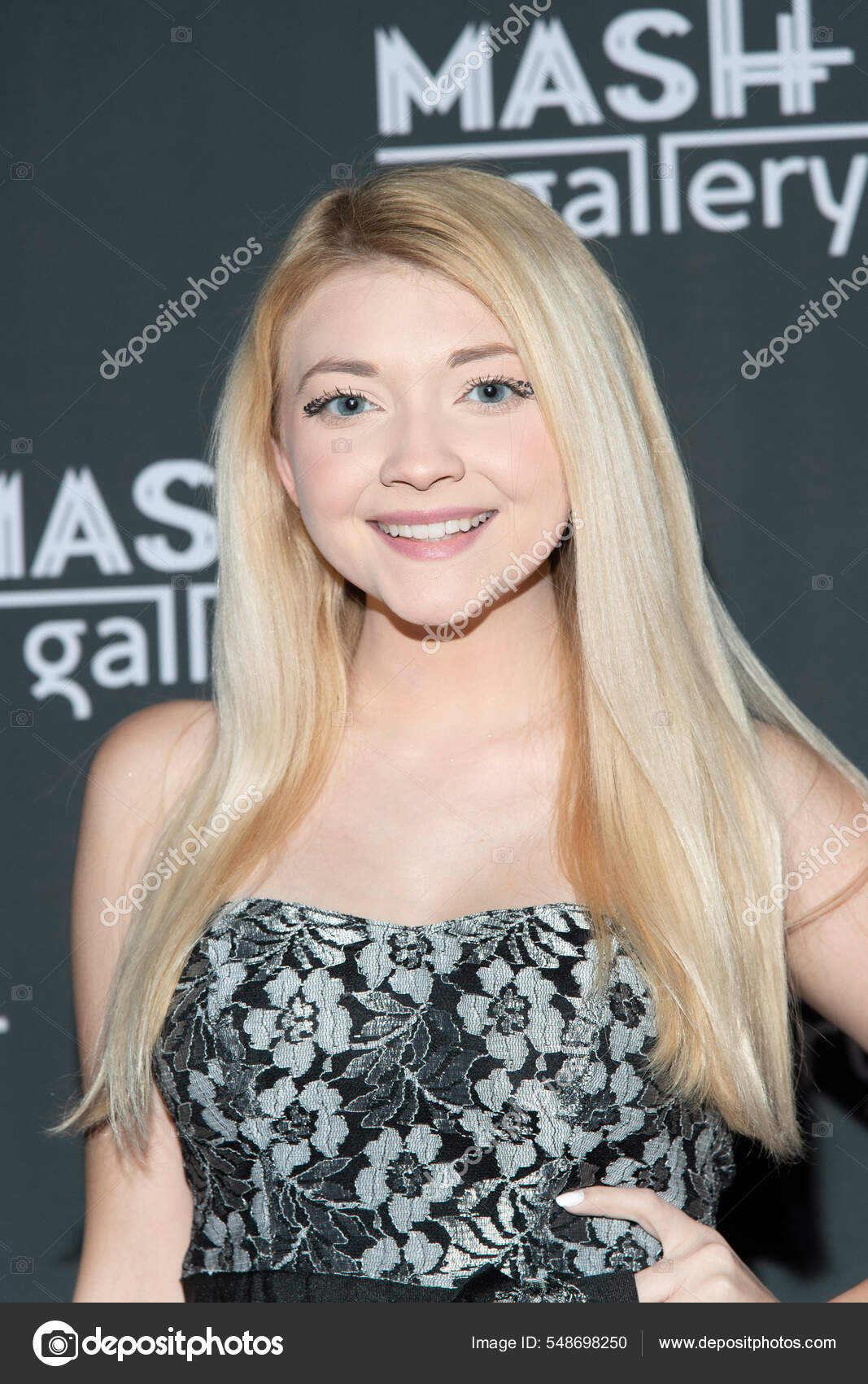 Samantha Bailey Attends Mash Gallery Presents Gogo Art Exhibit ...