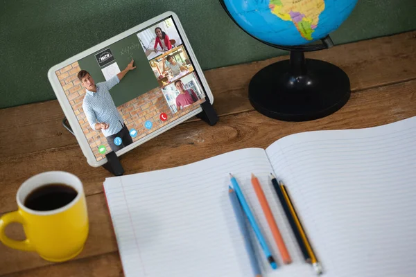 Ipads meeting Stock Photos, Royalty Free Ipads meeting Images ...