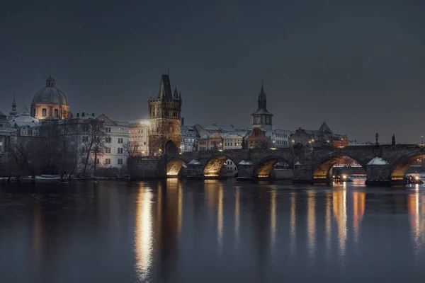 Noc w pradze Stock Photos, Royalty Free Noc w pradze Images | Depositphotos