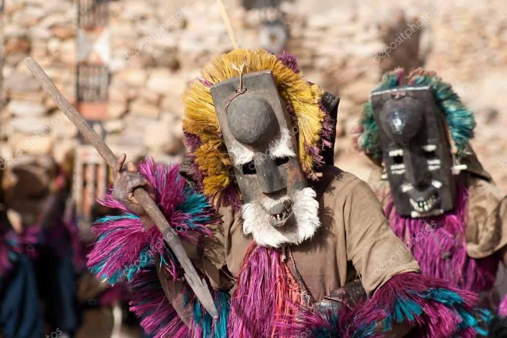 Mask and the Dogon dance, Mali. — Stock Photo © michelealfieri #48681553