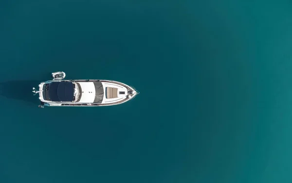 Aerial boat Images - Search Images on Everypixel