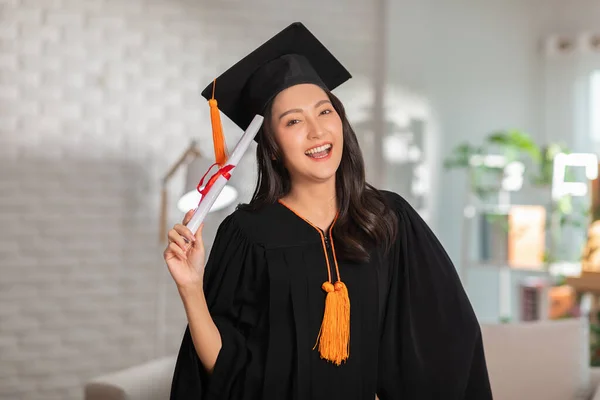 Degree singapore Stock Photos, Royalty Free Degree singapore Images ...