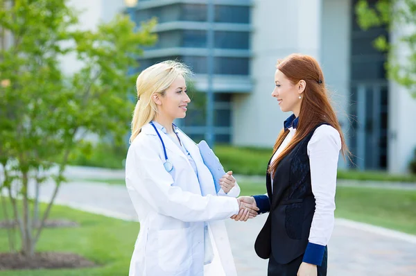 Handshake doctor Stock Photos, Royalty Free Handshake doctor Images ...