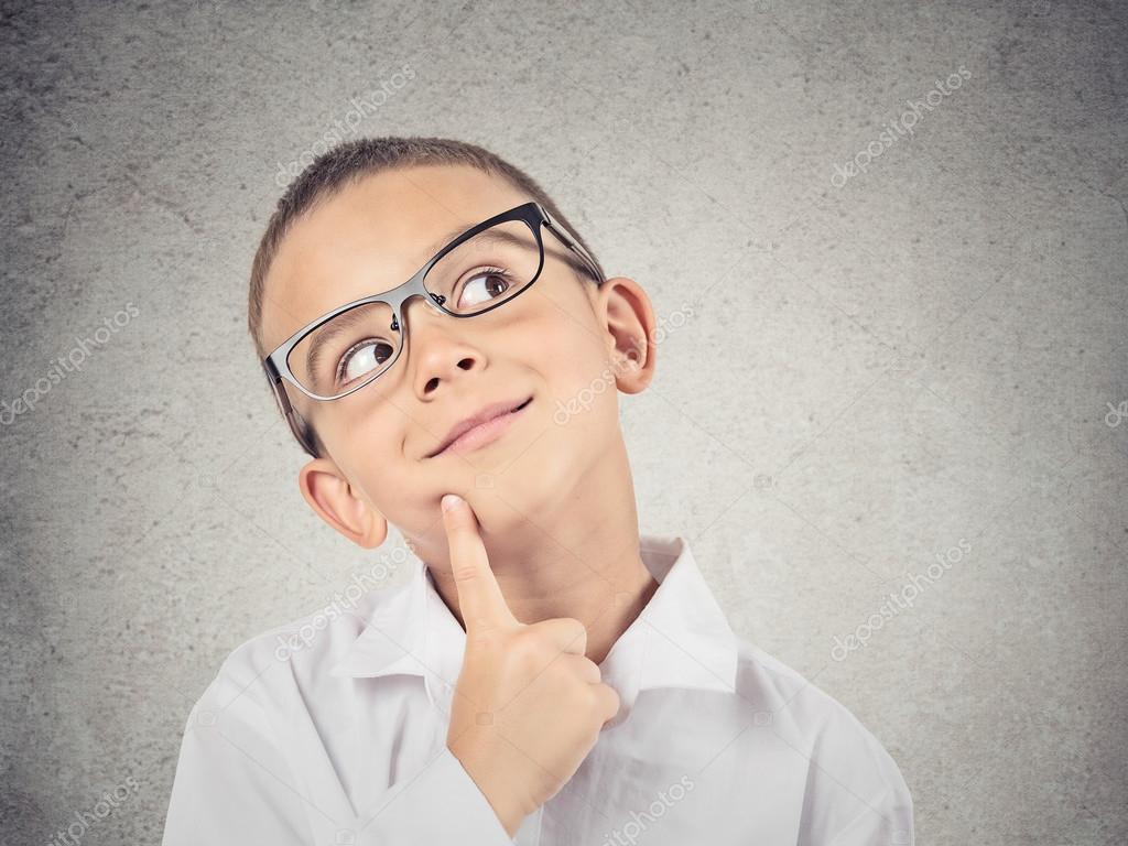 chico pensando, soñando despierto — Foto de stock © SIphotography #50955399