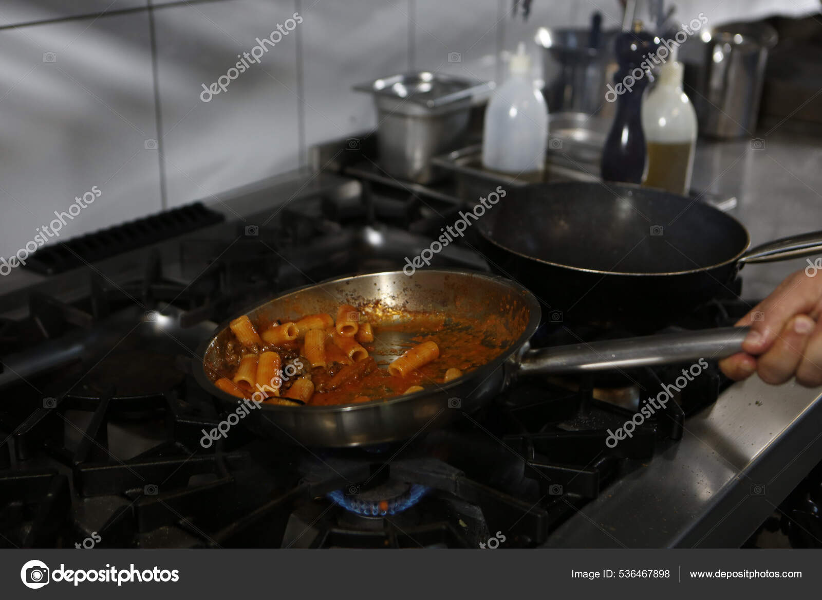 Pot Pasta Fire Stove Cooking Stock Photo by ©utkudemirsoy 536467898