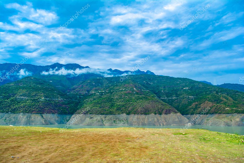 Tehri lake surrounded by mountains in Uttarakhand, india, Tehri Lake is ...
