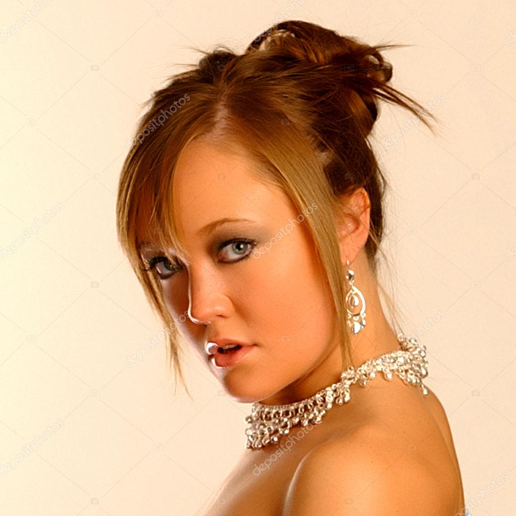 Modelo profesional Jenny Marie dispara un conjunto sexy caliente 2025