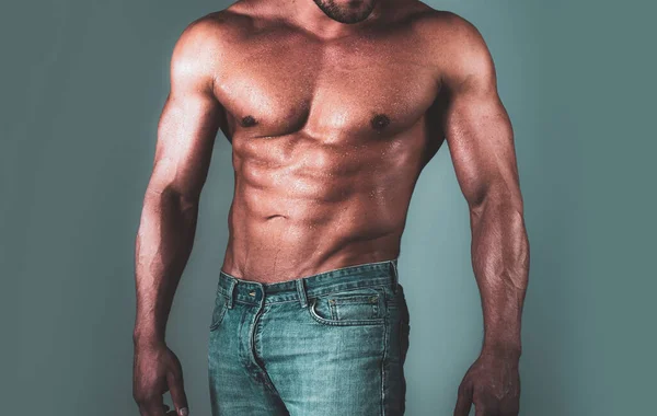 Muskelmand, skjorteløs mandlig model, bar overkrop. — Stock-foto ...