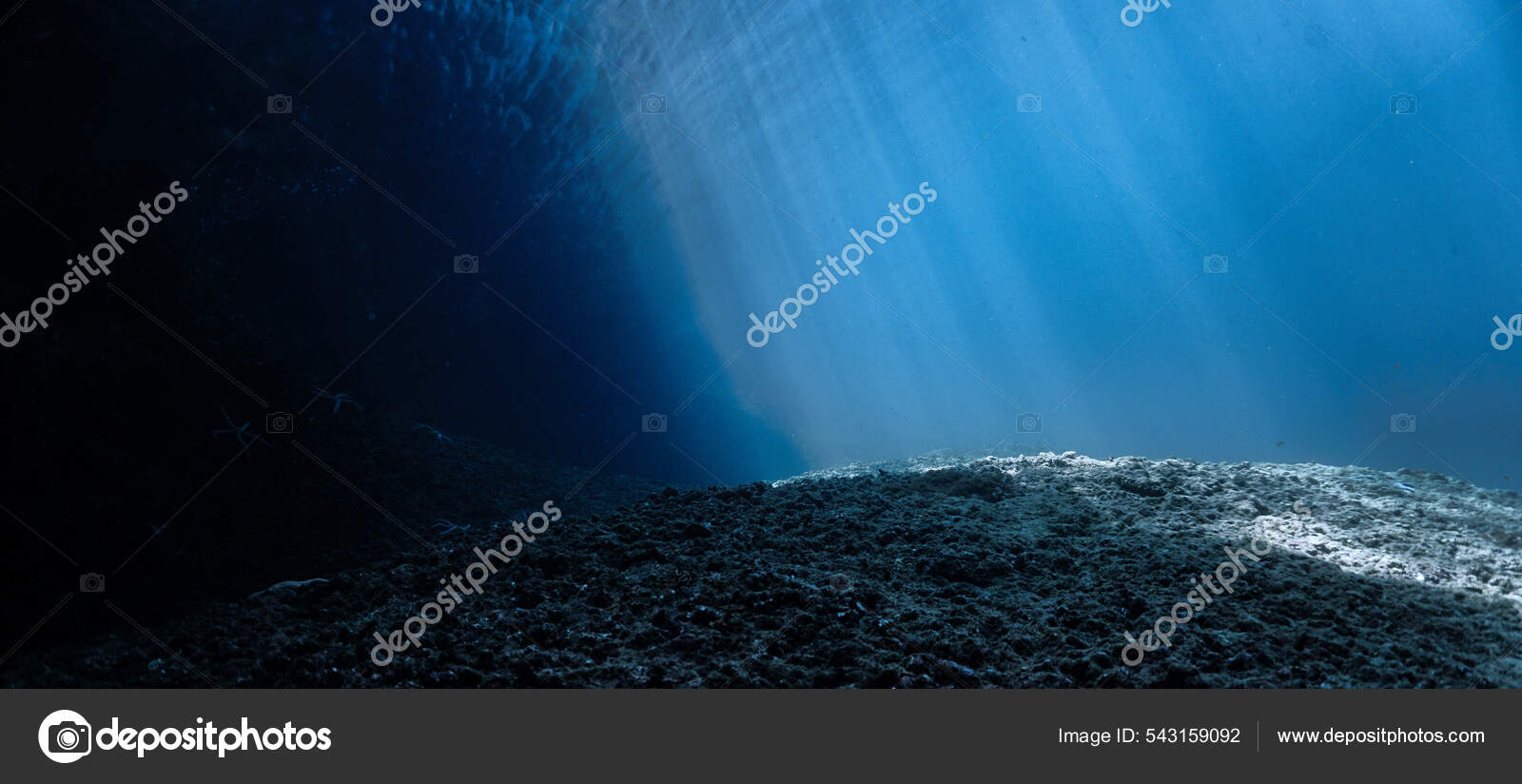 Underwater Photo Rays Sunlight Edge Deep Blue Sea Scuba Dive — Stock ...