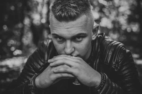 Joe cappa biography images libres de droit, photos de Joe cappa ...